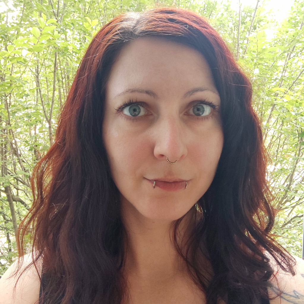 Jennifer Bangert - Customer Service Specialist Digital Accounts ...