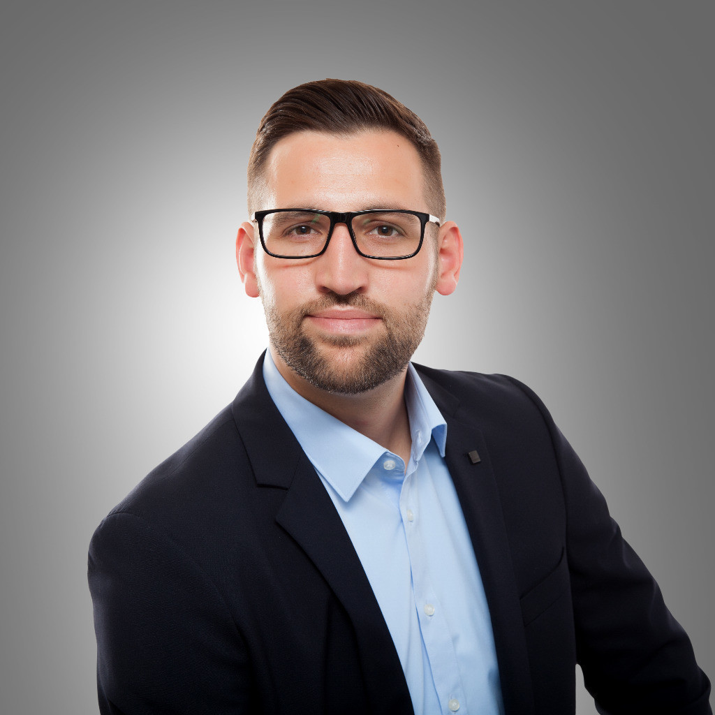 Michael Miesbauer - Quality Specialist - BMW Group | XING