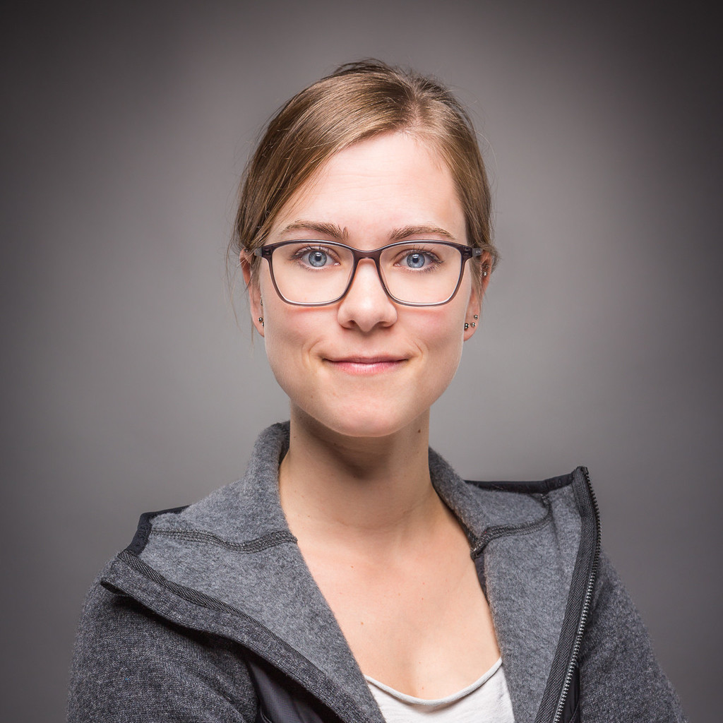 Dr. Christina Dörr MHBA - Leitende Ärztin - SEKTION - Sportmedizin ...