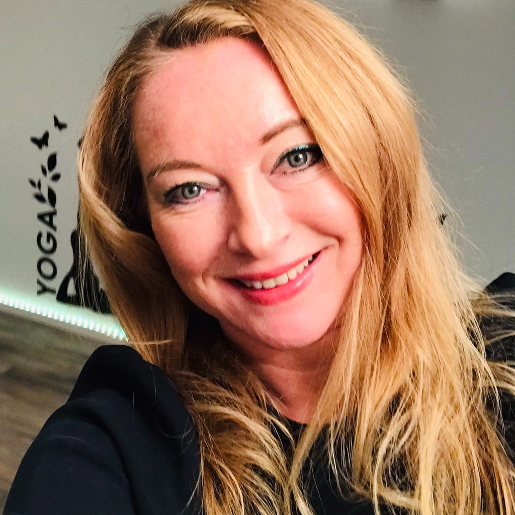 Julia Burkhardt - @fitlife_manager - Creative Consultancy, www.fitlife ...