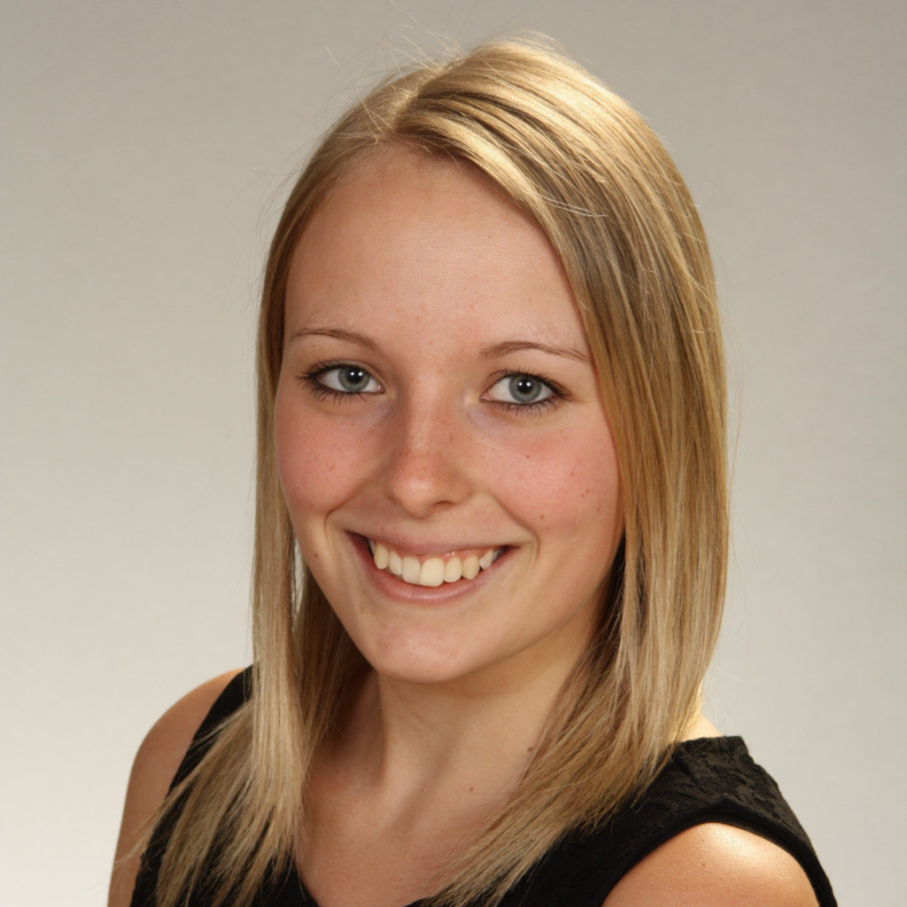 Jessica Freitag in der Personensuche von Das Telefonbuch