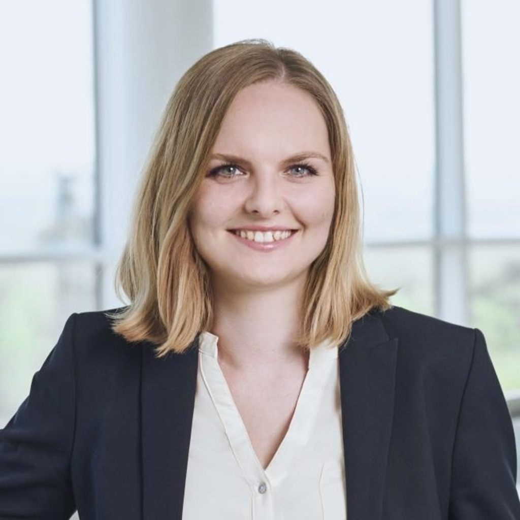 Franziska Neuroth - Steuerberaterin - WM Treuhand & Steuerberatungsgesellschaft AG | XING