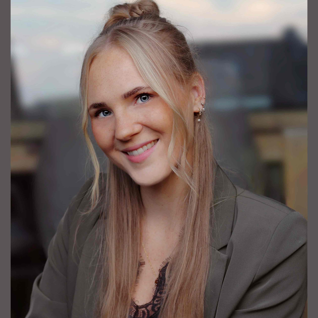 Sarah Brock - Junior Key Account Managerin E-Commerce - Medisana GmbH ...