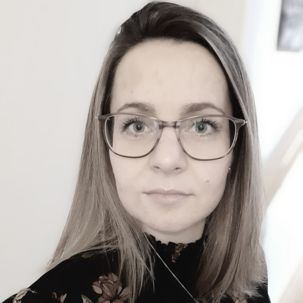 Linda Rau's Instagram, Twitter & Facebook on IDCrawl