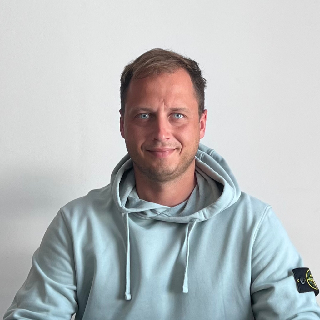 Andrew Debish - Co-Founder, Co-CEO Frontetica - Frontetica | XING