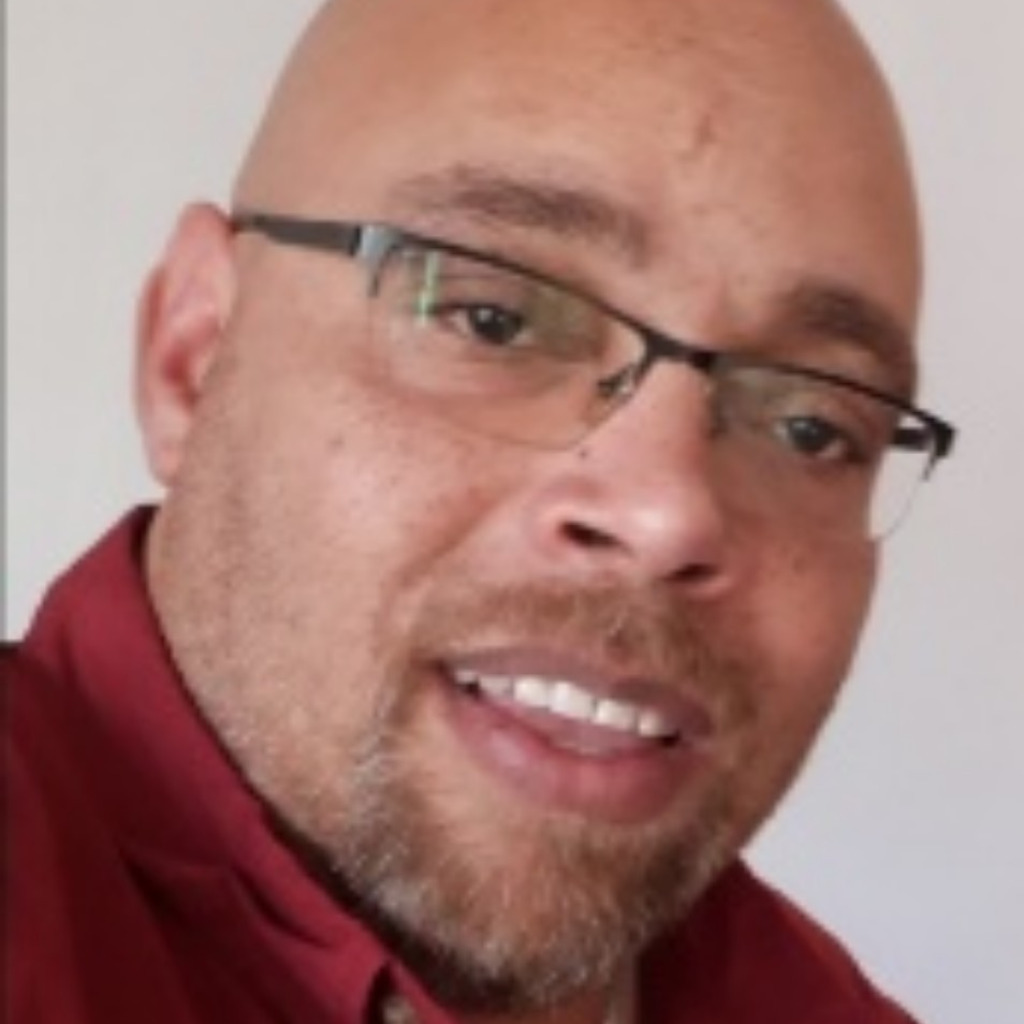 Michael Essandoh - Pflegerische Fachkraft in der Eingliederungshilfe ...