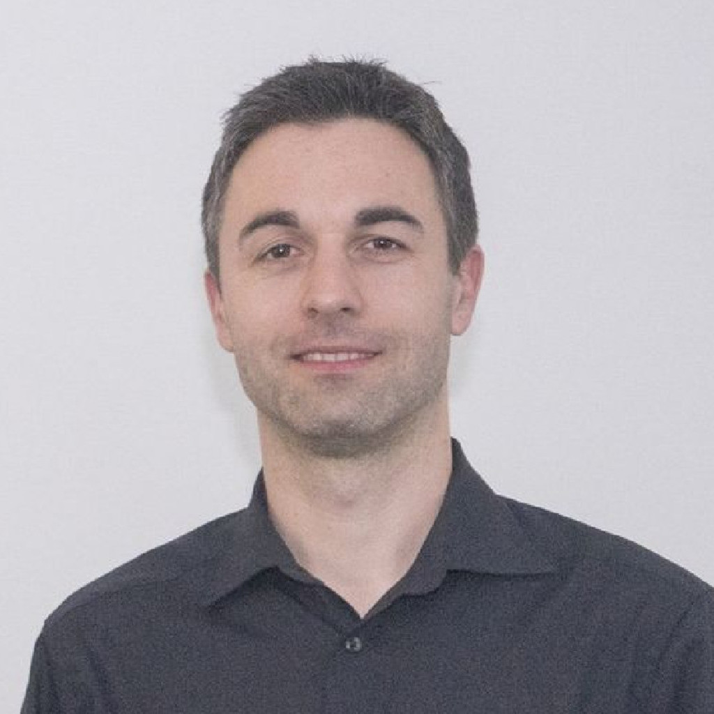 Michael Hennig - Servicetechniker für Kopier + Drucksysteme der Marke ...