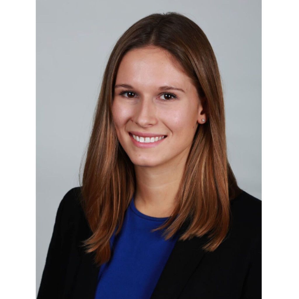 Flavia Medgyesy - Key Account Manager - Helvetia Versicherungen Schweiz ...
