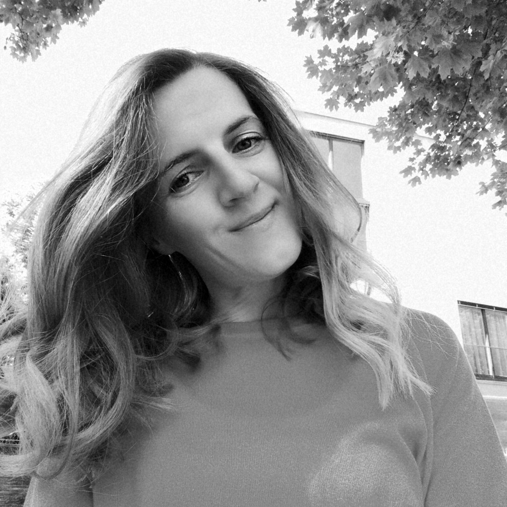 Doris Spielbüchler - Senior Pattern Maker - AlphaTauri GmbH | XING