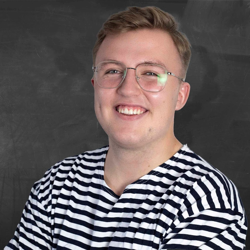 Moritz Schmidt - Auszubildender Mediengestalter Digital und Print Fachrichtung Digitalmedien ...