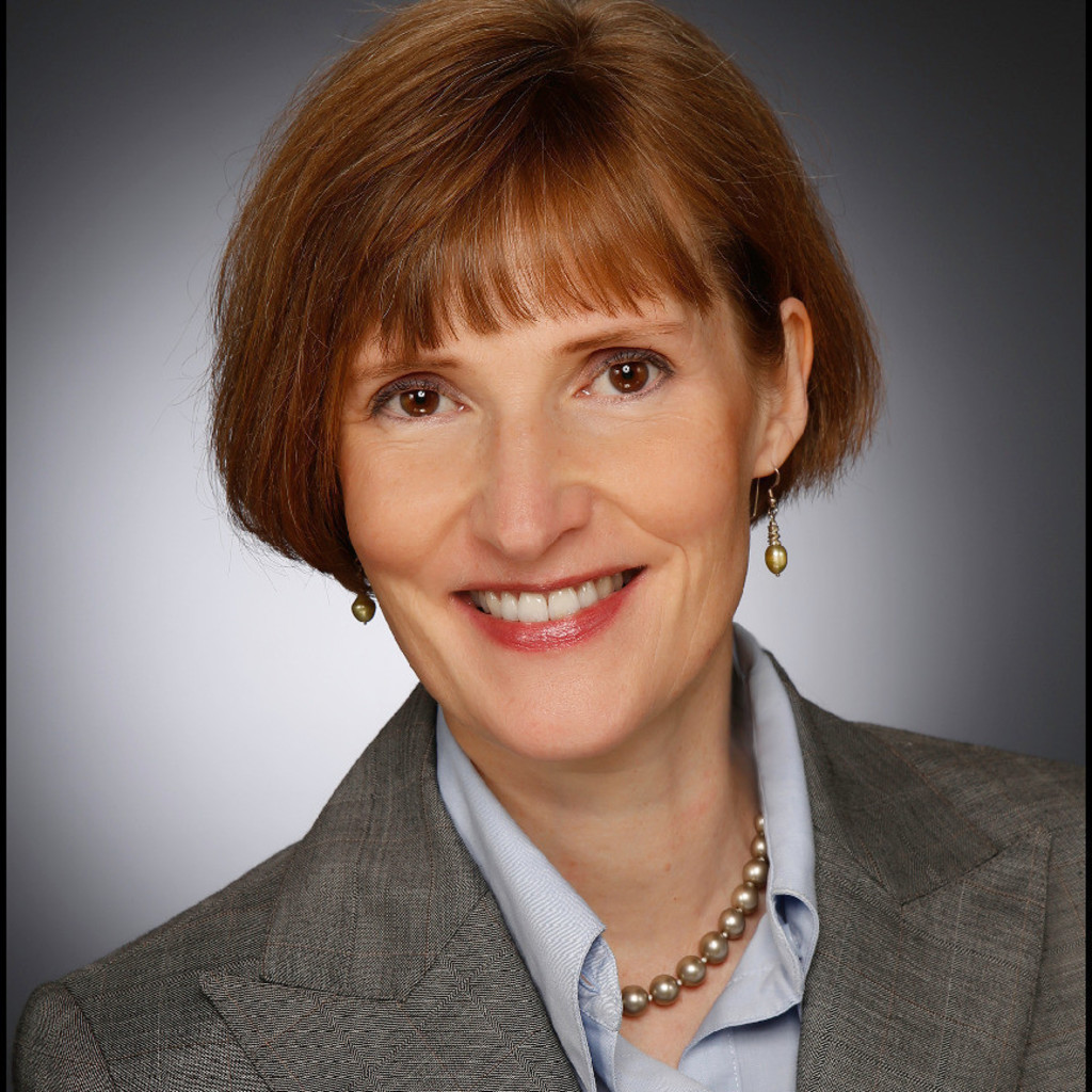 Anne Marie Bessette - Entwicklungkoordinatorin Alumni Community - Georg ...