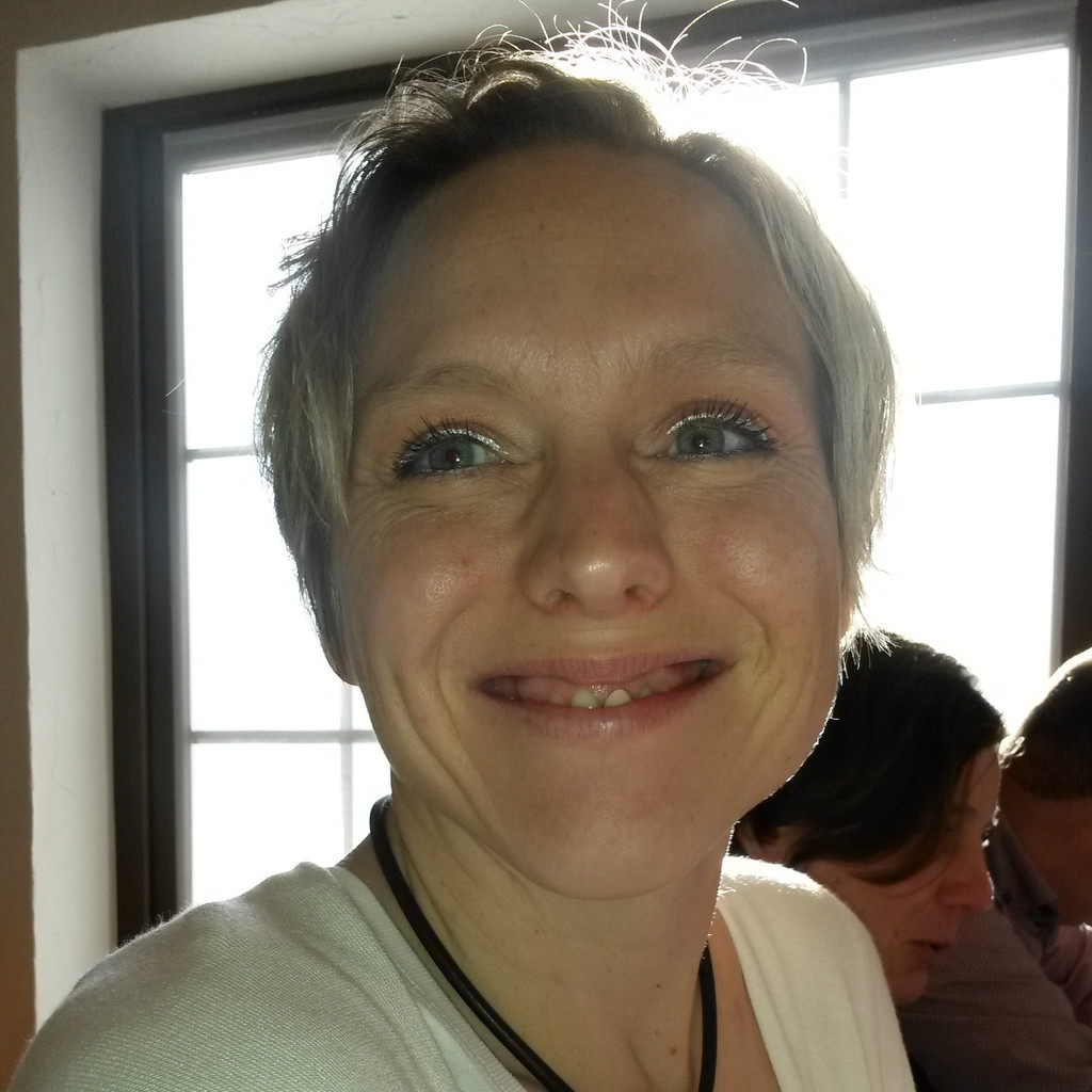 Dr. Birgit Herwig - Programmgestaltung, Officemanagement - Familienzentrum der evangelisch ...