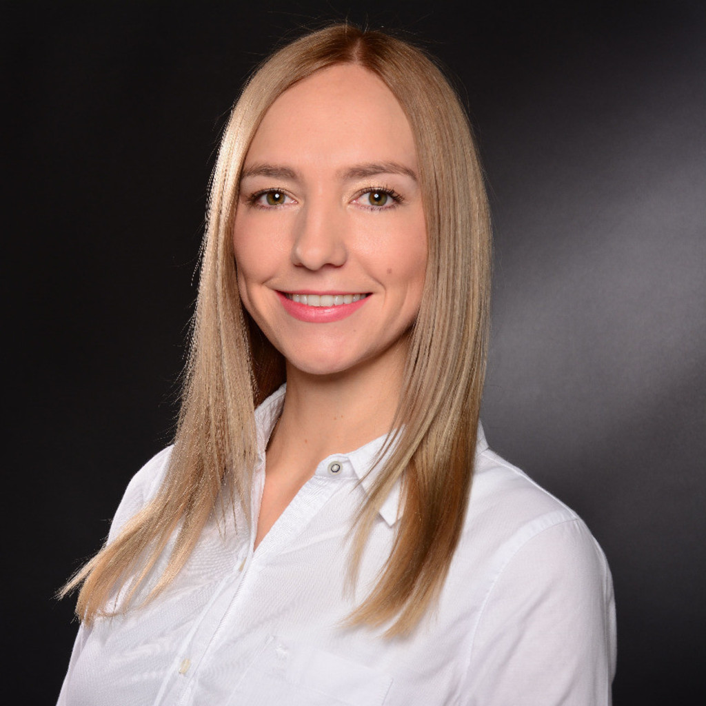 Anna Romanowski - Senior HR Sachbearbeiterin - Drees & Sommer | XING