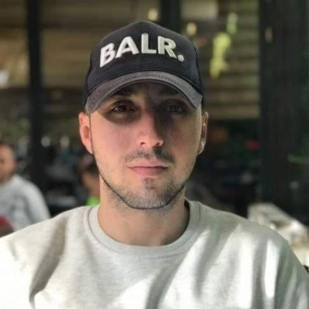 egzon zekolli - Financial Data Analyst - Accelerate | XING