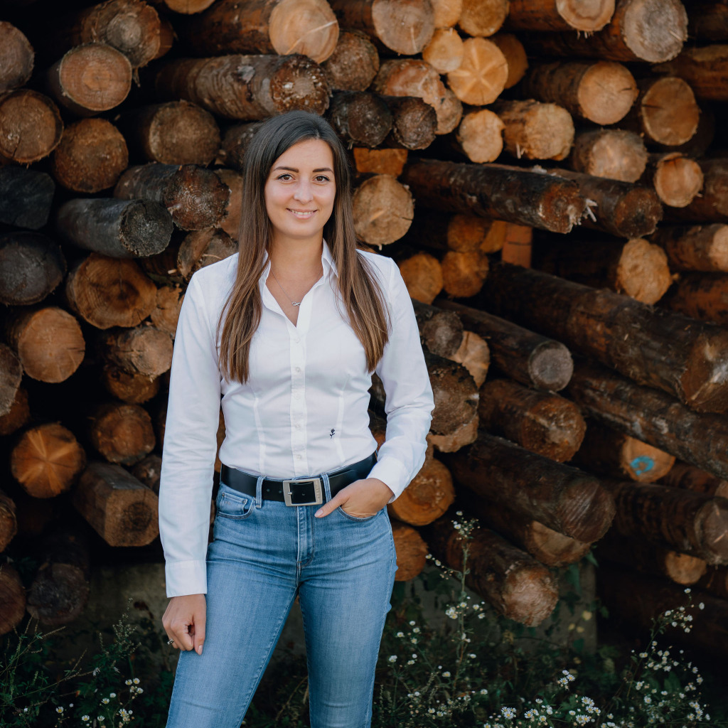 Melanie Kemmer - Office Managerin - Ing. Leo Riebenbauer GmbH | XING