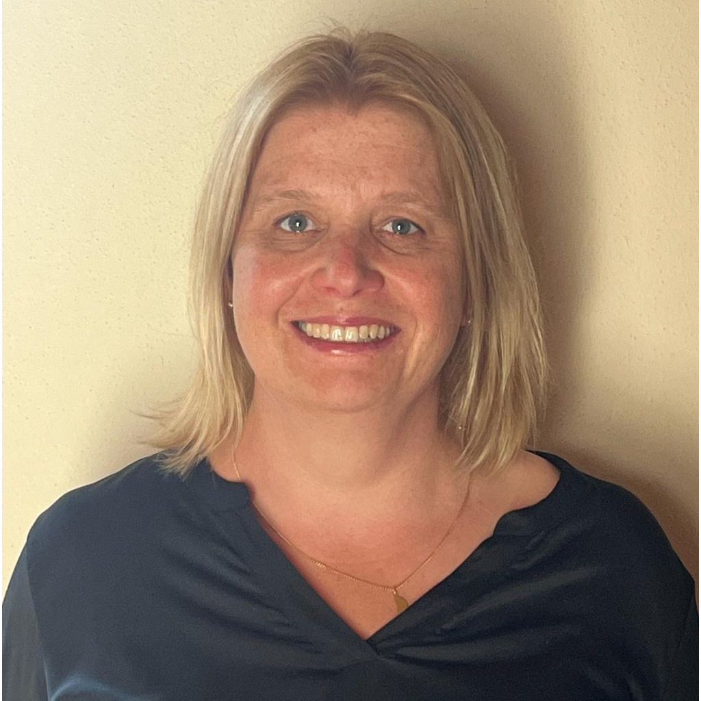 Katrin Müller - Customer Service Representative - CM Brands GmbH | XING