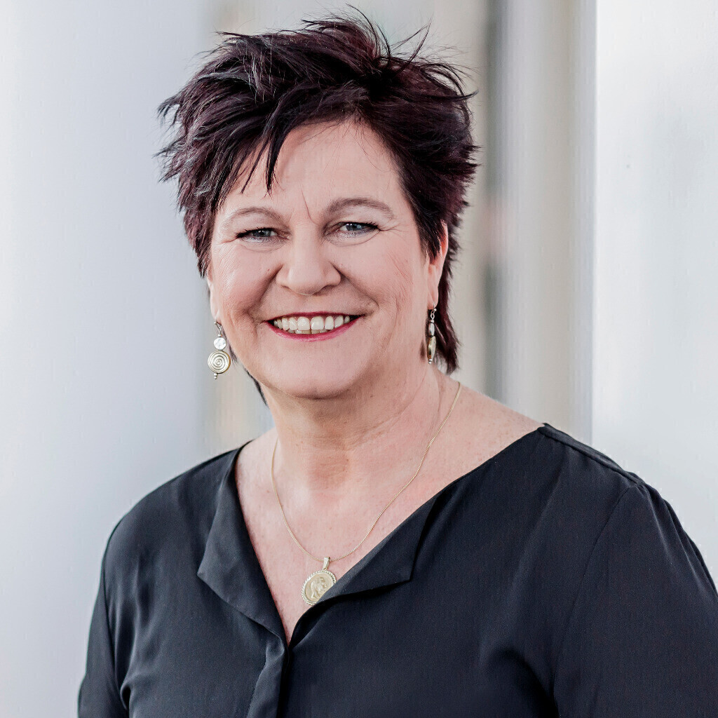 Christine Haase - Leiter Vertiebsinnendienst Customer Service ...