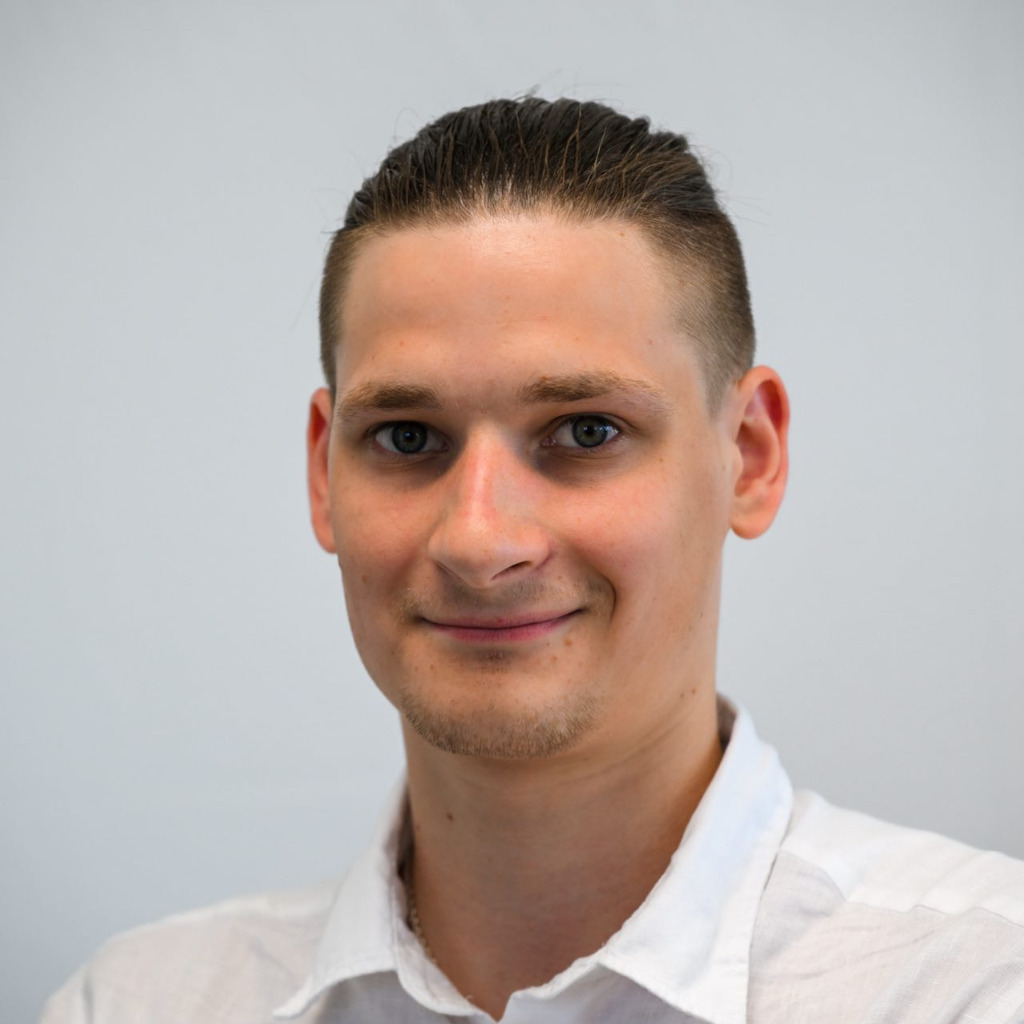 Volodymyr Bezmenov - Junior Finance Manager - Enpal | XING