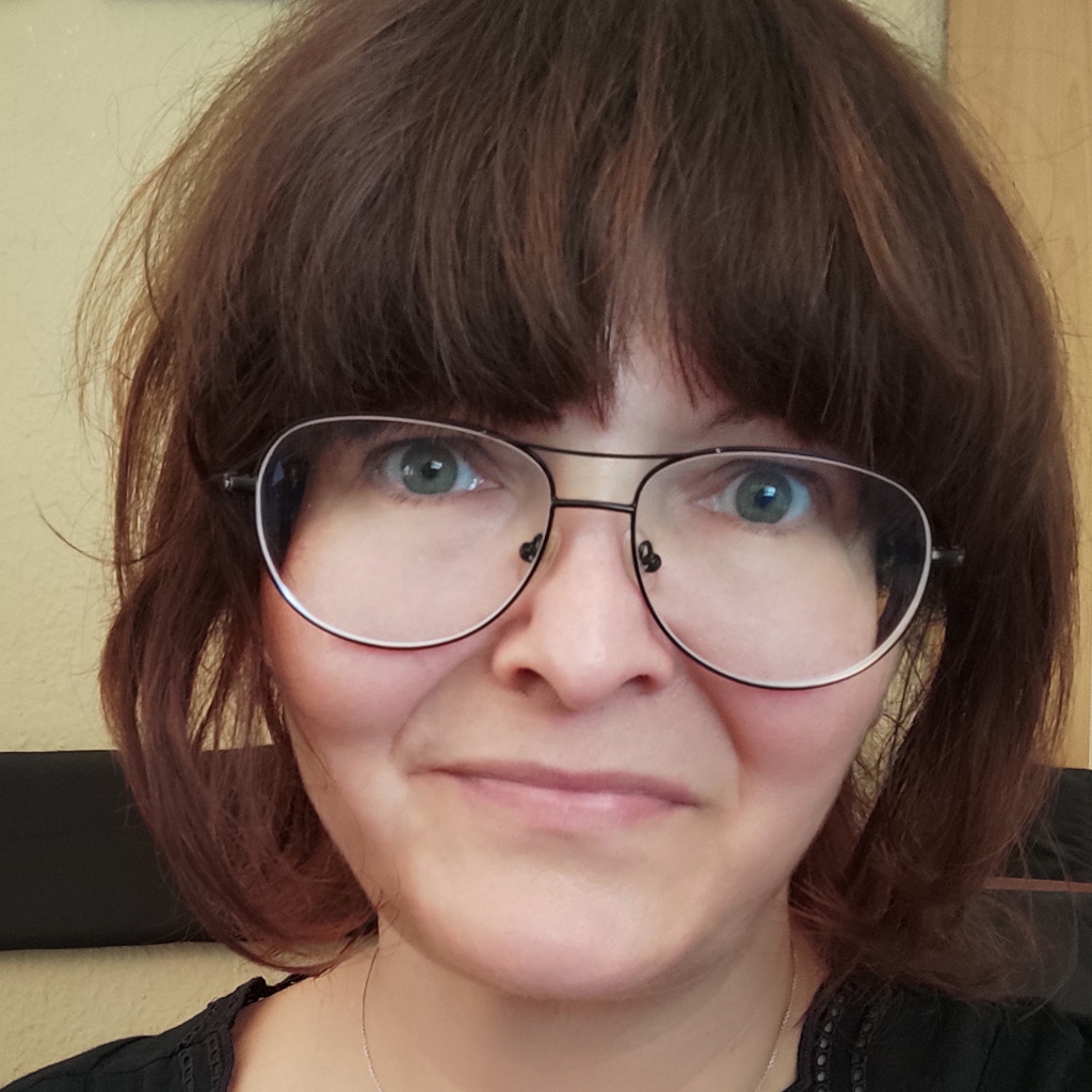 Helke Michael - Redakteurin | Sprecherin - Helke Michael | XING