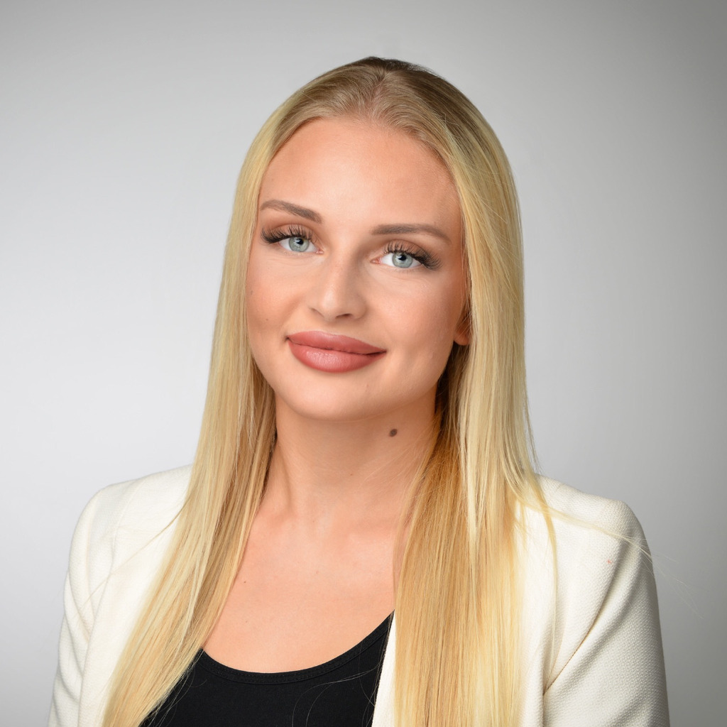 Andrea Bak - Rechtsanwaltsfachangestellte - BLD Bach Langheid Dallmayr ...