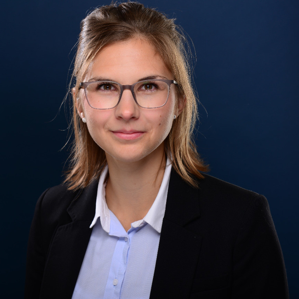 Maria Jäger - Projektmanagerin - KOBALT Club Royal | XING