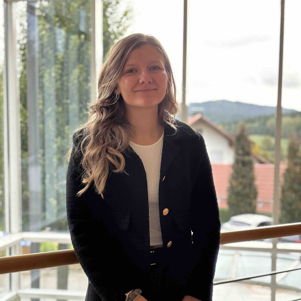 jessica Zimmermann - Studioleitung - Fit24 | XING