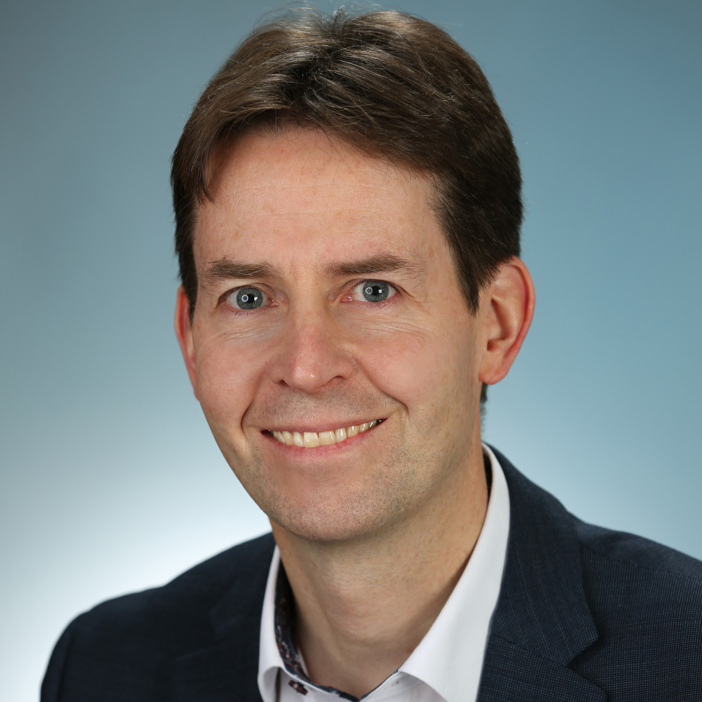 Denis Eger - Leiter Privatkundenbetreuung, Prokurist - Raiffeisenbank ...