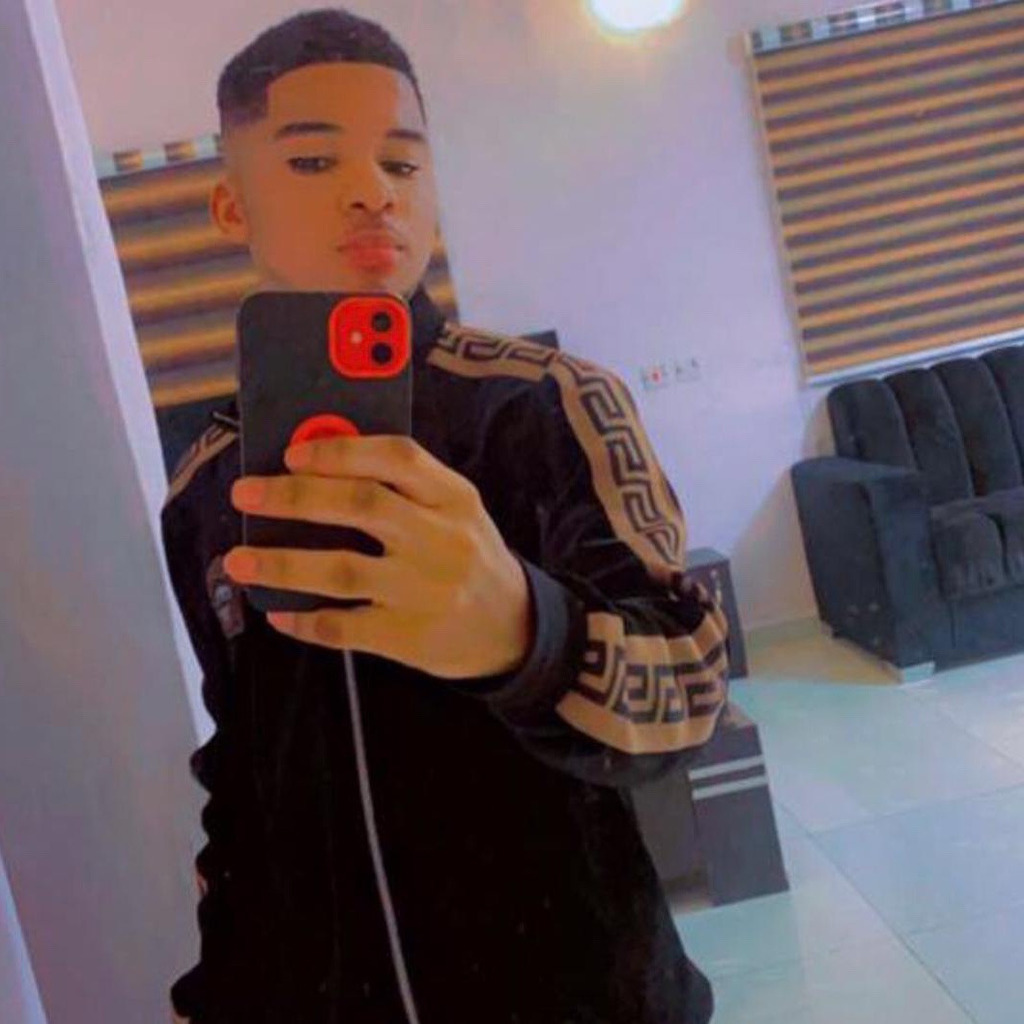 Frank Okore - Graphic Designer - Upwork | XING