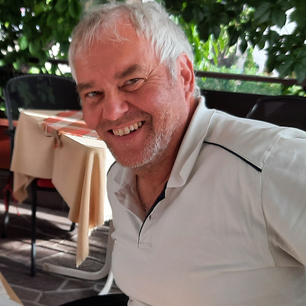 Richard Armbruster's Instagram, Twitter & Facebook on IDCrawl