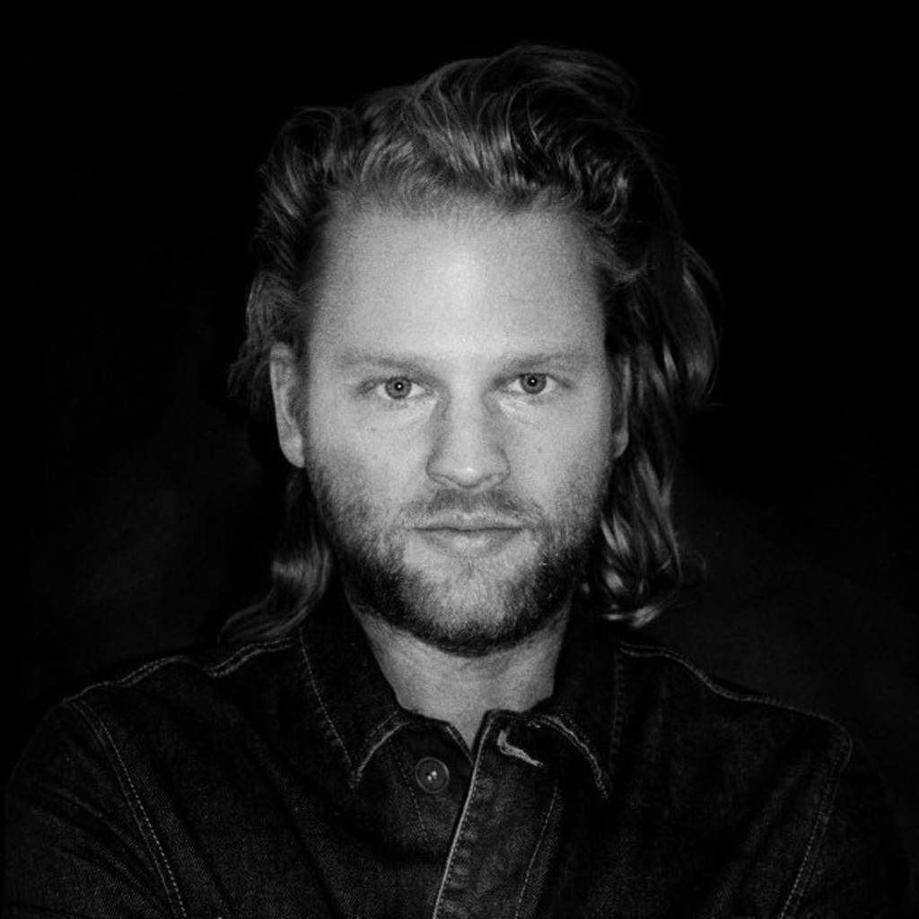 Benjamin Berndt - User Experience / User Interface Designer, Holistic ...