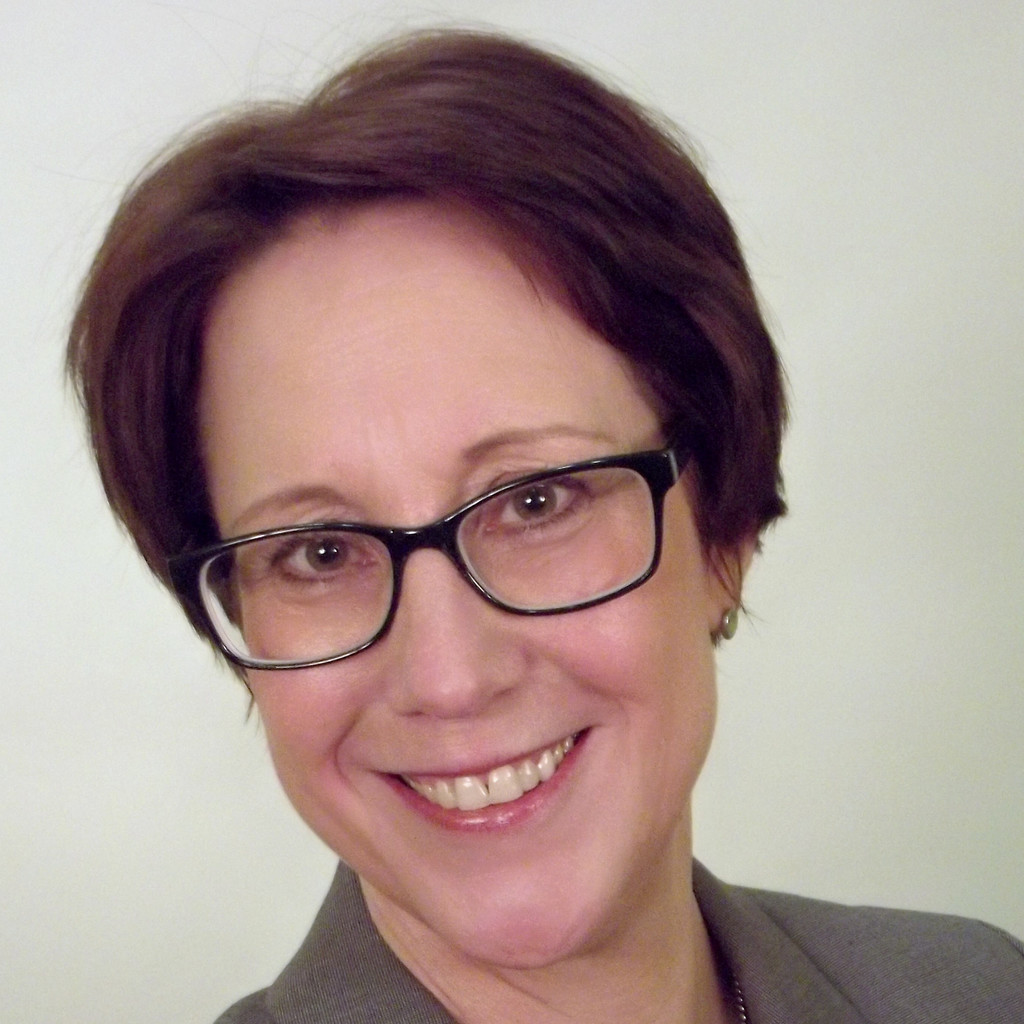 Alexandra Breitschwerdt - Senior Consultant - PwC | XING