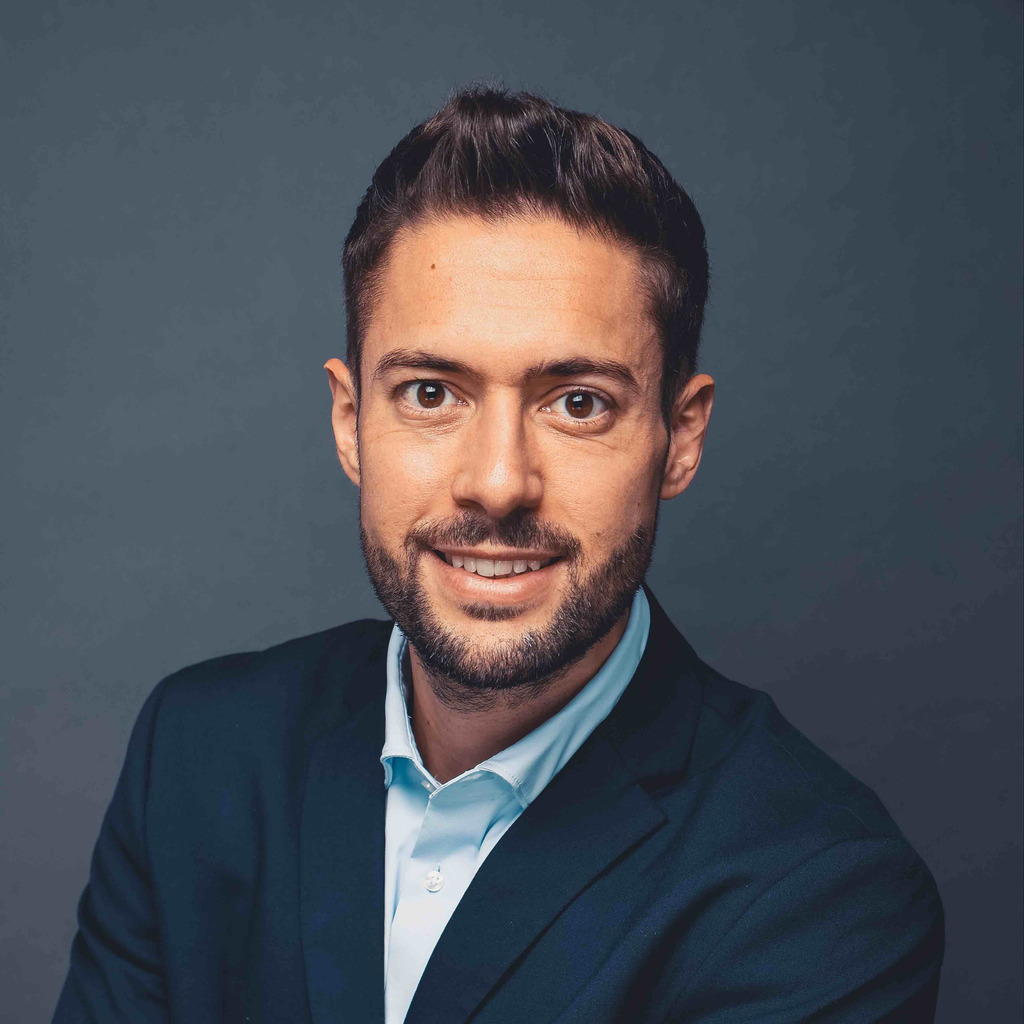 Florian Breitenbach - Strategy Manager - MEWA Textil-Service GmbH | XING