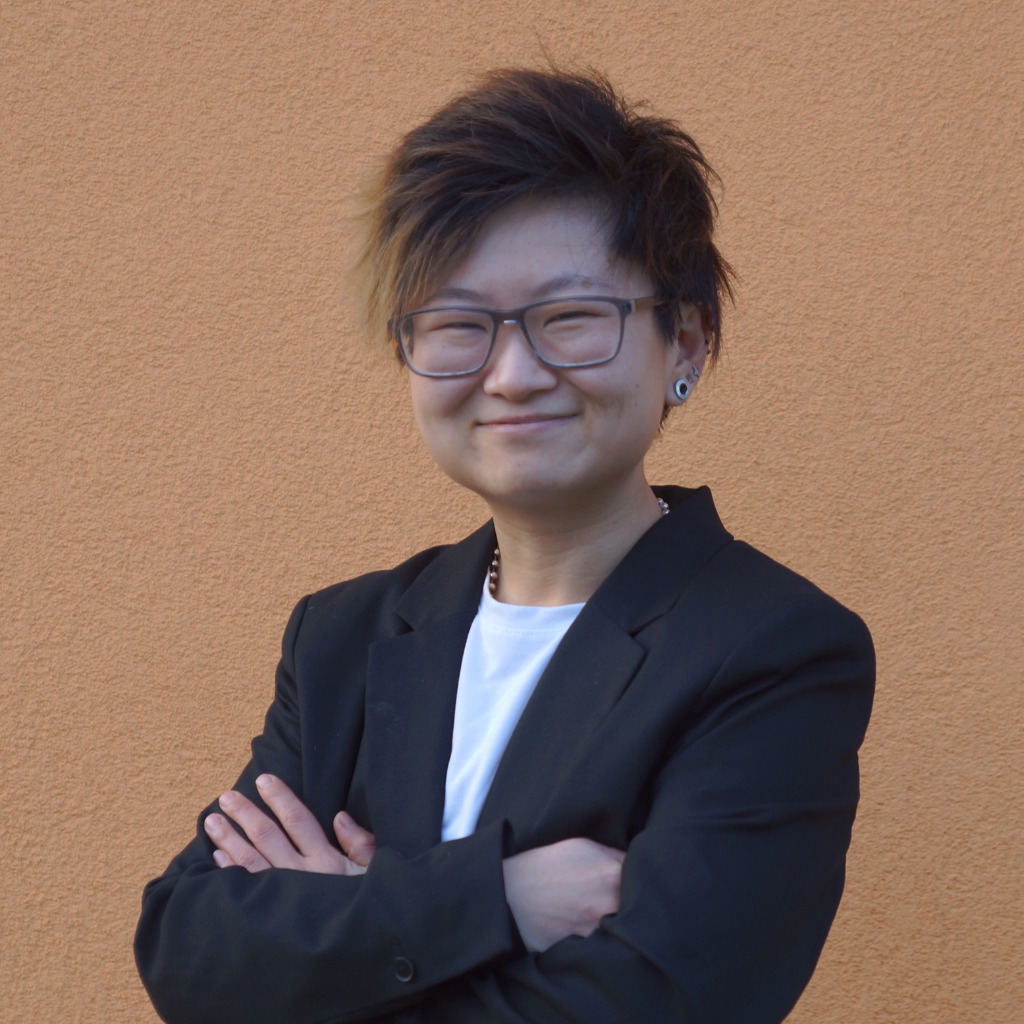 Mie Qi Hu - Kellnerin - Tai yang | XING