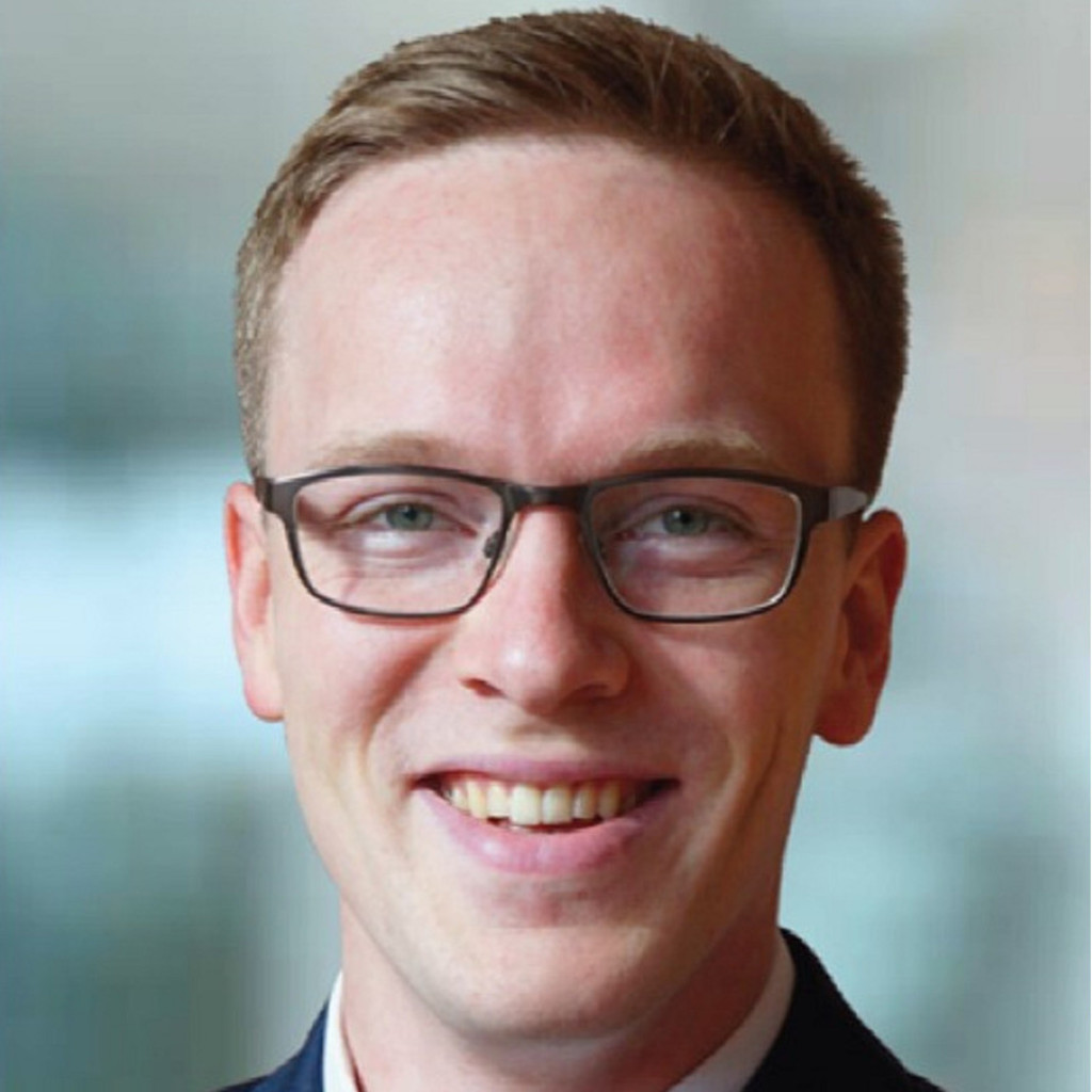 Raphael Walter - Senior Associate Asset Management - PATRIZIA ...