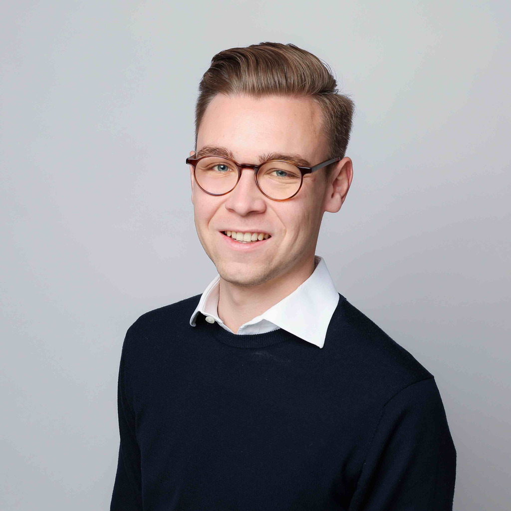 Till Weise - Business Development Manager, Americas - Borussia Dortmund ...