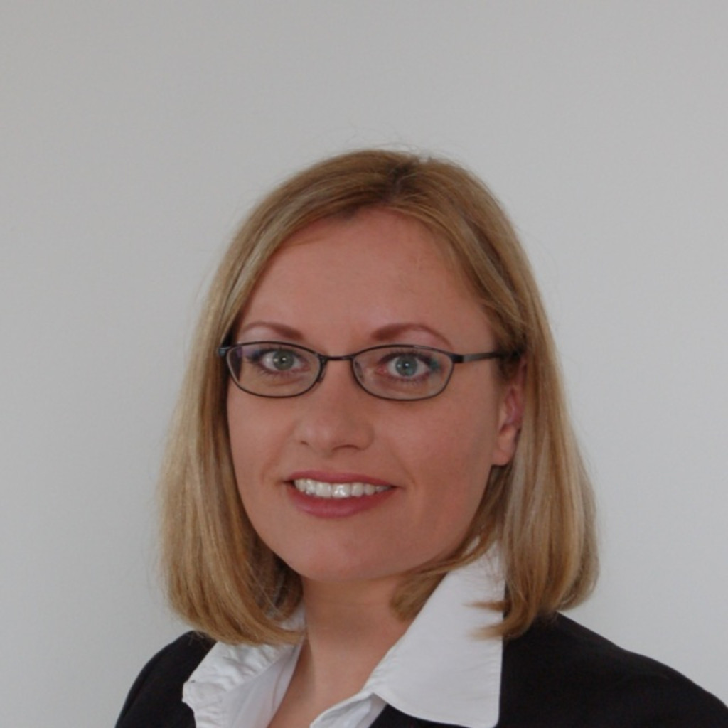 Sarka van Eyck - Chief Operating Officer - Ifolor AG | XING