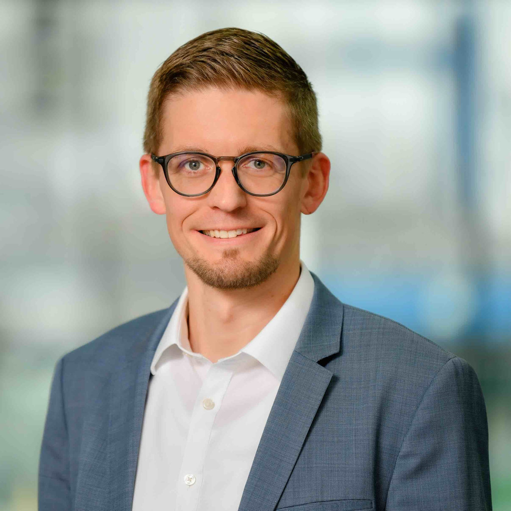 Dr. Benjamin Erb - Strategische Unternehmensentwicklung - ALTANA AG | XING