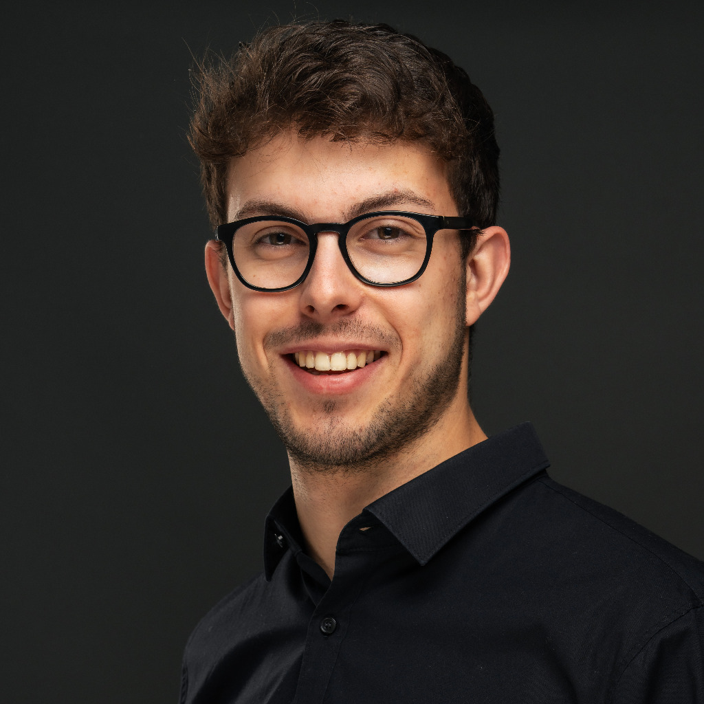 Michael Mauß - Fastlane Scholar BMW - BMW Group | XING