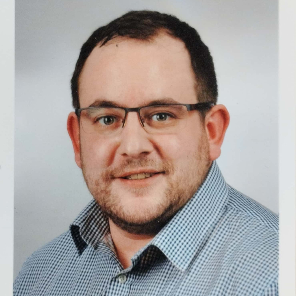 Adrian Richert: Ausbildung und Berufserfahrung | XING