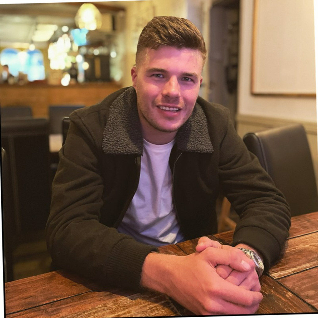 Harry Turner - Senior Recruitment Consultant at develop. - developrec ...