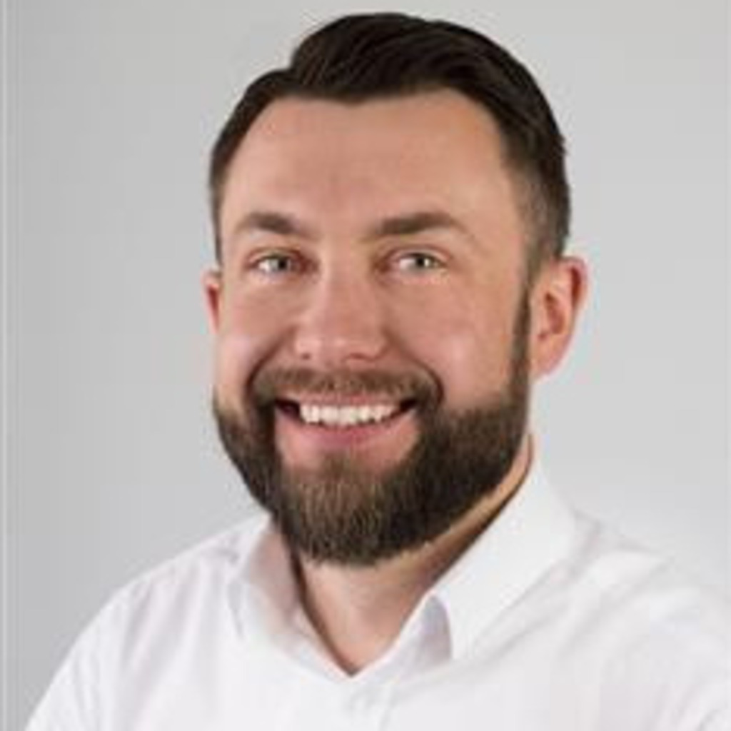 Tomasz Bugajski - International Human Resources Manager - PST Projekt ...