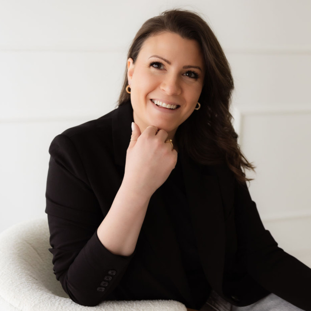 Laura Testa - Grafik-Design - DIPLOMA Hochschule Nordhessen, an der ...