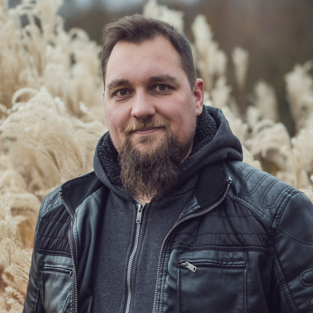 Sebastian Brunner - Prozessorganisator - procurax GmbH | XING