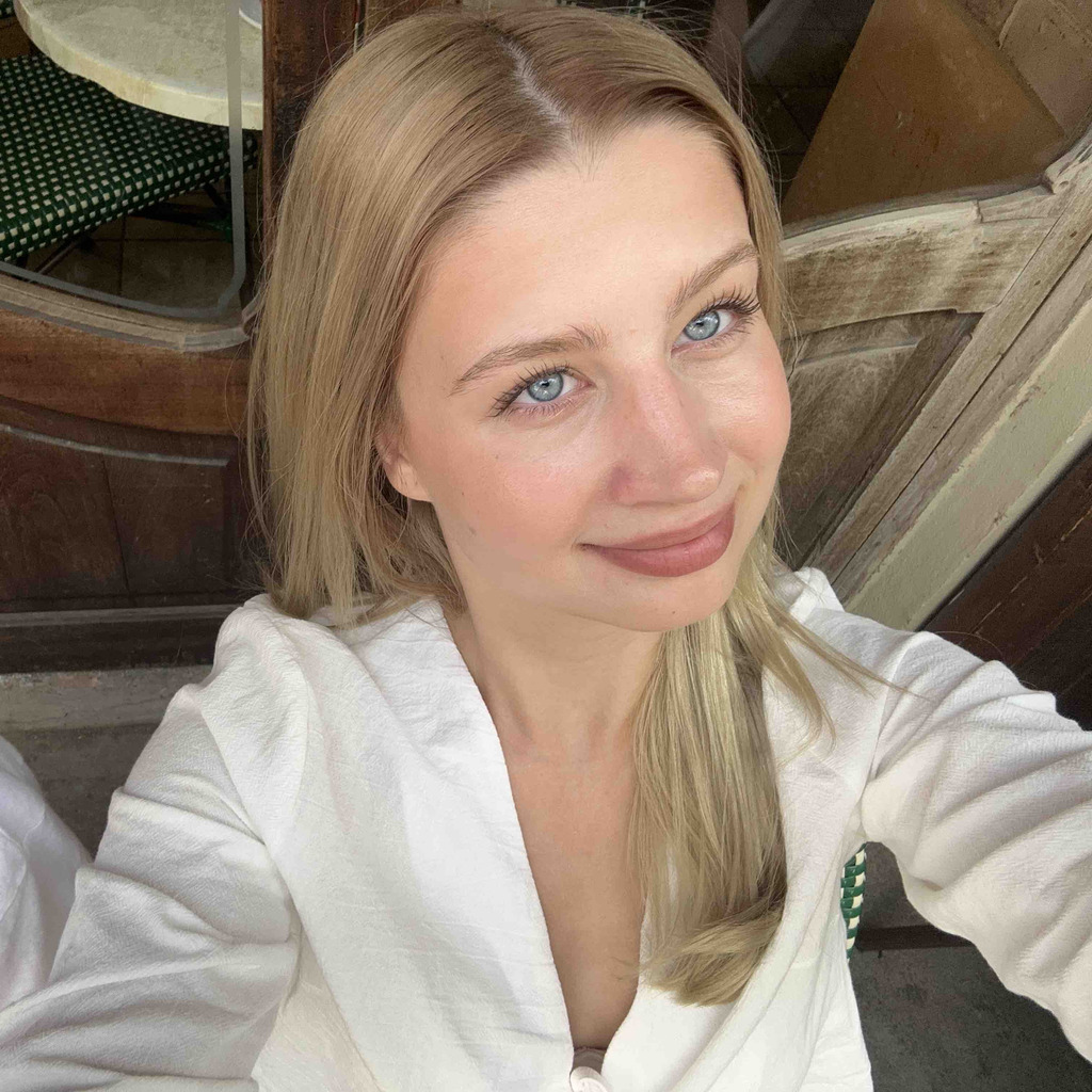 Elif Hatipoglu - Nurse - Medicana Hospital | XING