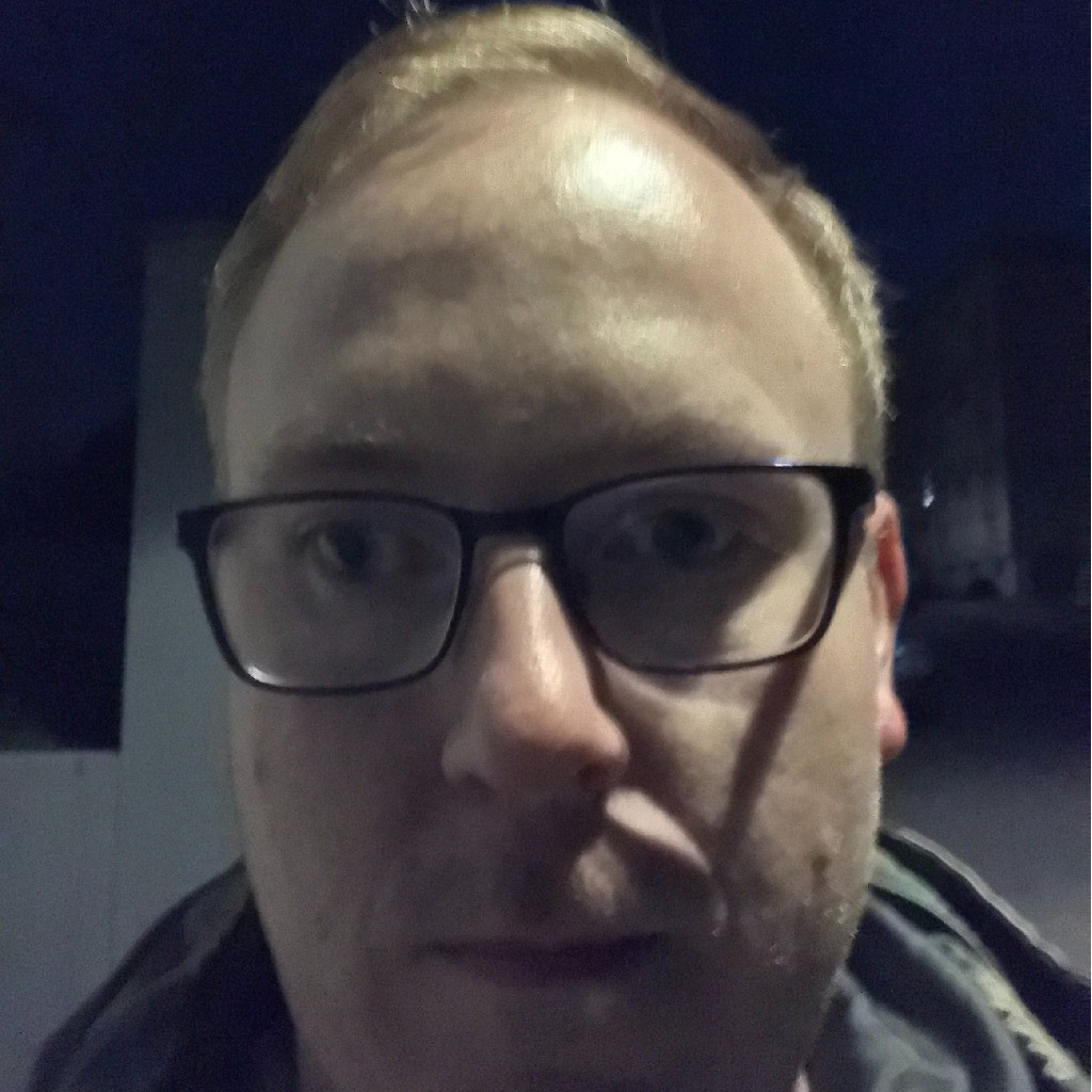 Lisa Majewski's Instagram, Twitter & Facebook on IDCrawl