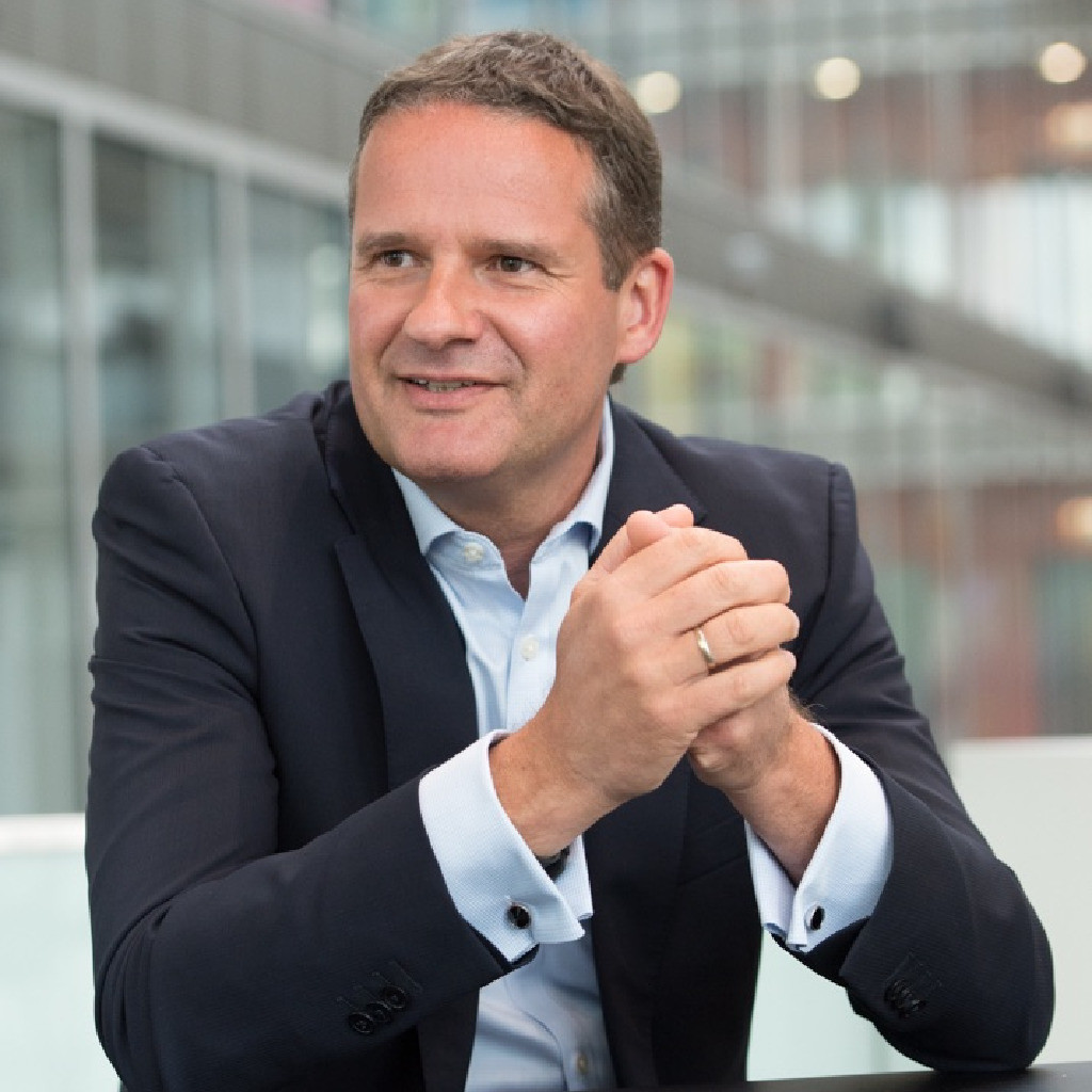 Dr. Helge Behrends - VP Integrated IT, Western Europe CIO - Carlsberg ...