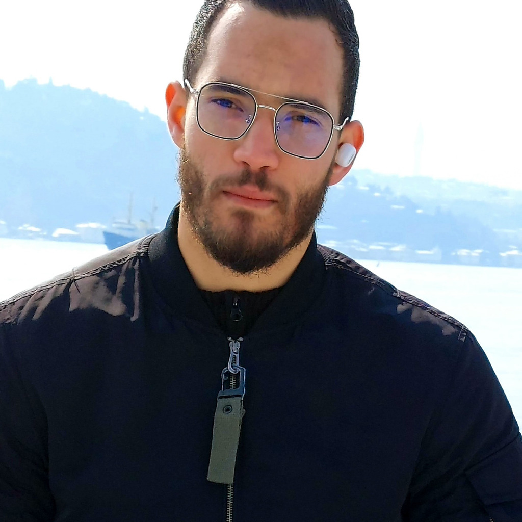 Adam Ben sbiha - Chauffeur - Transport public | XING