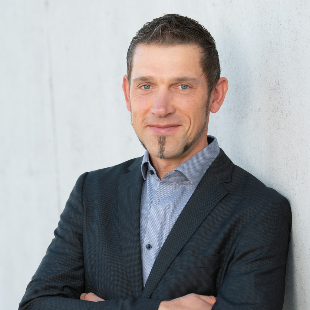 Thomas Meder: Ausbildung und Berufserfahrung | XING