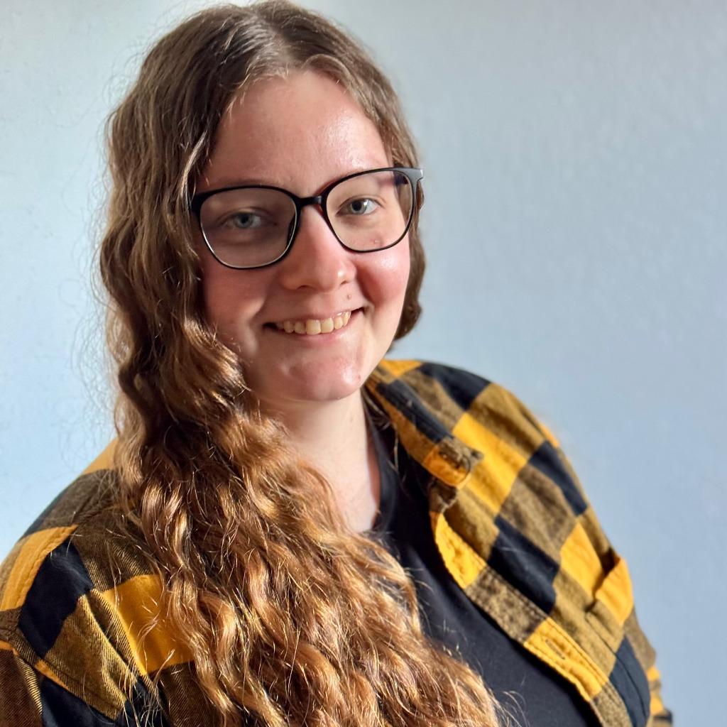 Rahel Kunz - Vertriebsinnendienst - Schuster GmbH Sonderschrauben | XING