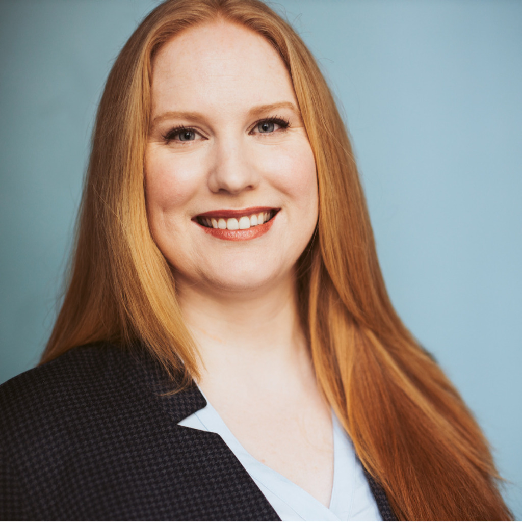 Sarah Forkmann - Corporate Profiler - PwC Canada | XING